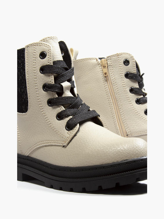 (Graceland) Girls Lace Up Ankle Boots in Cream | DEICHMANN