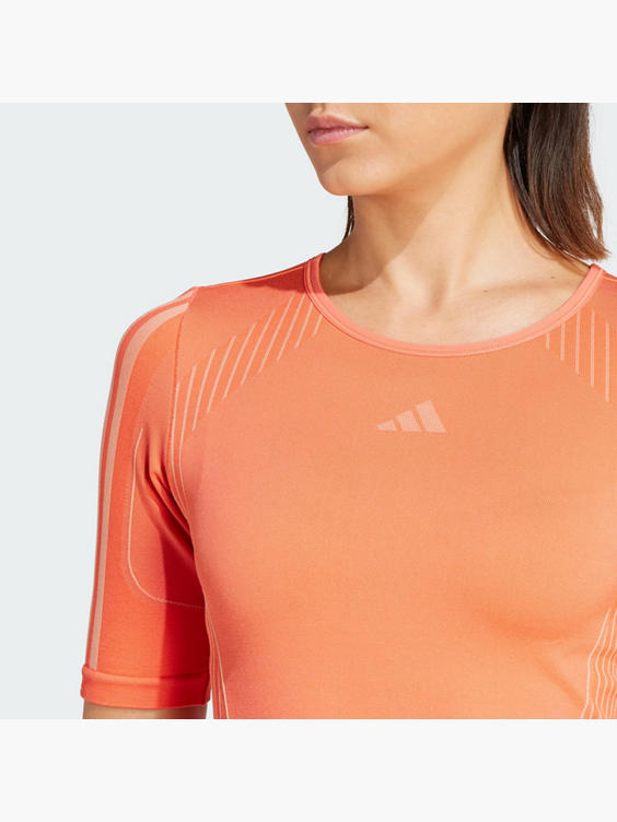 (adidas) Aeroknit T-Shirt in orange | DEICHMANN